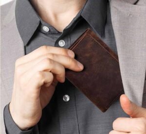 25 Best Leather Wallet Brands: The Complete Guide to Choose the Right ...